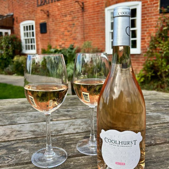 The Leather Bottle, Bar & pub, Reading Rd - Mattingley, England, United ...