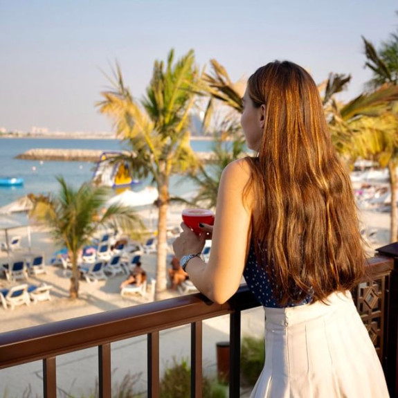 Al Marjan Restaurant, Cafe, DoubleTree by Hilton Resort & Spa Marjan ...