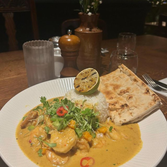 The Leather Bottle, Bar & pub, Reading Rd - Mattingley, England, United ...